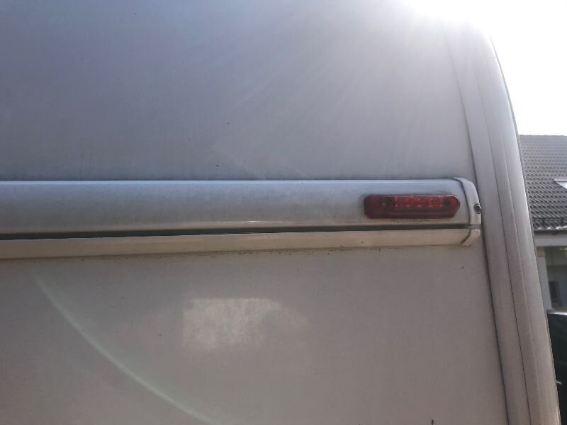 Wymiana światła STOP w Knaus - Elektryka i elektronika - Karawaning.pl